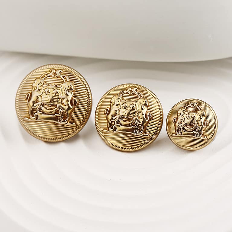 The Ultimate Guide To Buttons: Top 14 Types Buttons For Your Apparel ...